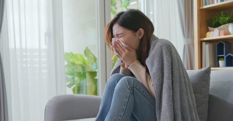 NHS expands Covid symptoms list to include runny nose, sore throat and ...
