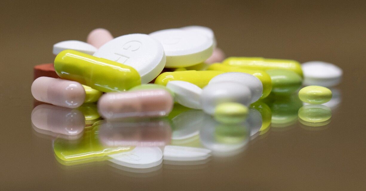 Overdose risk higher when opioid agonists prescribed with other ...